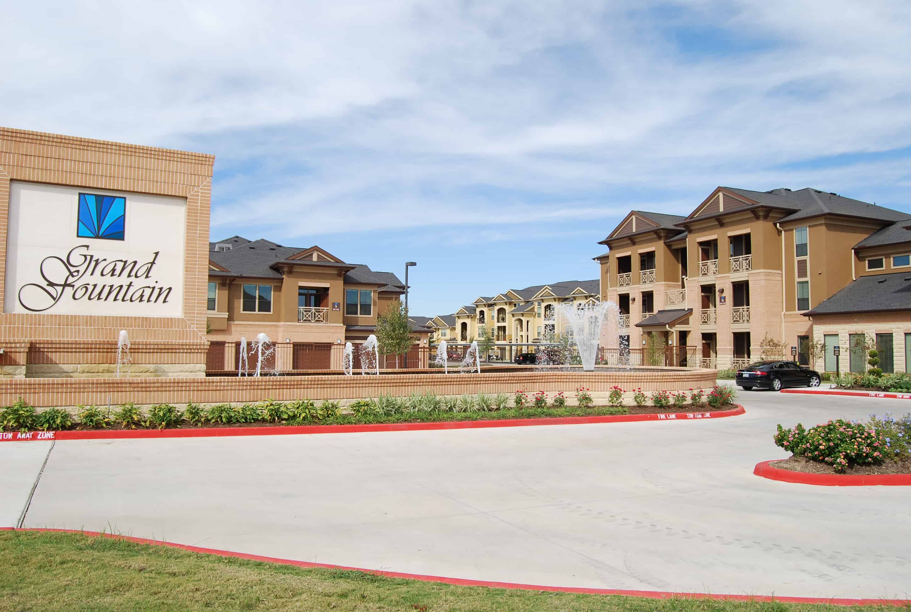 Grand Fountains - MDG Landscape Architects